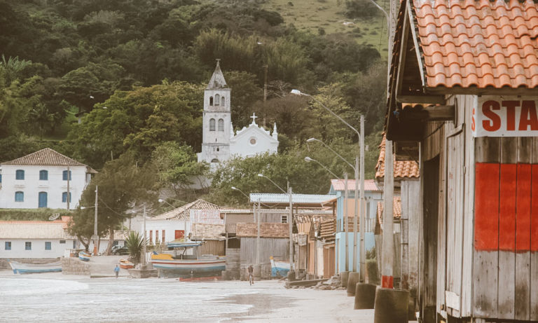 Garopaba SC: como chegar, onde ficar, melhores praias, dicas imperdíveis