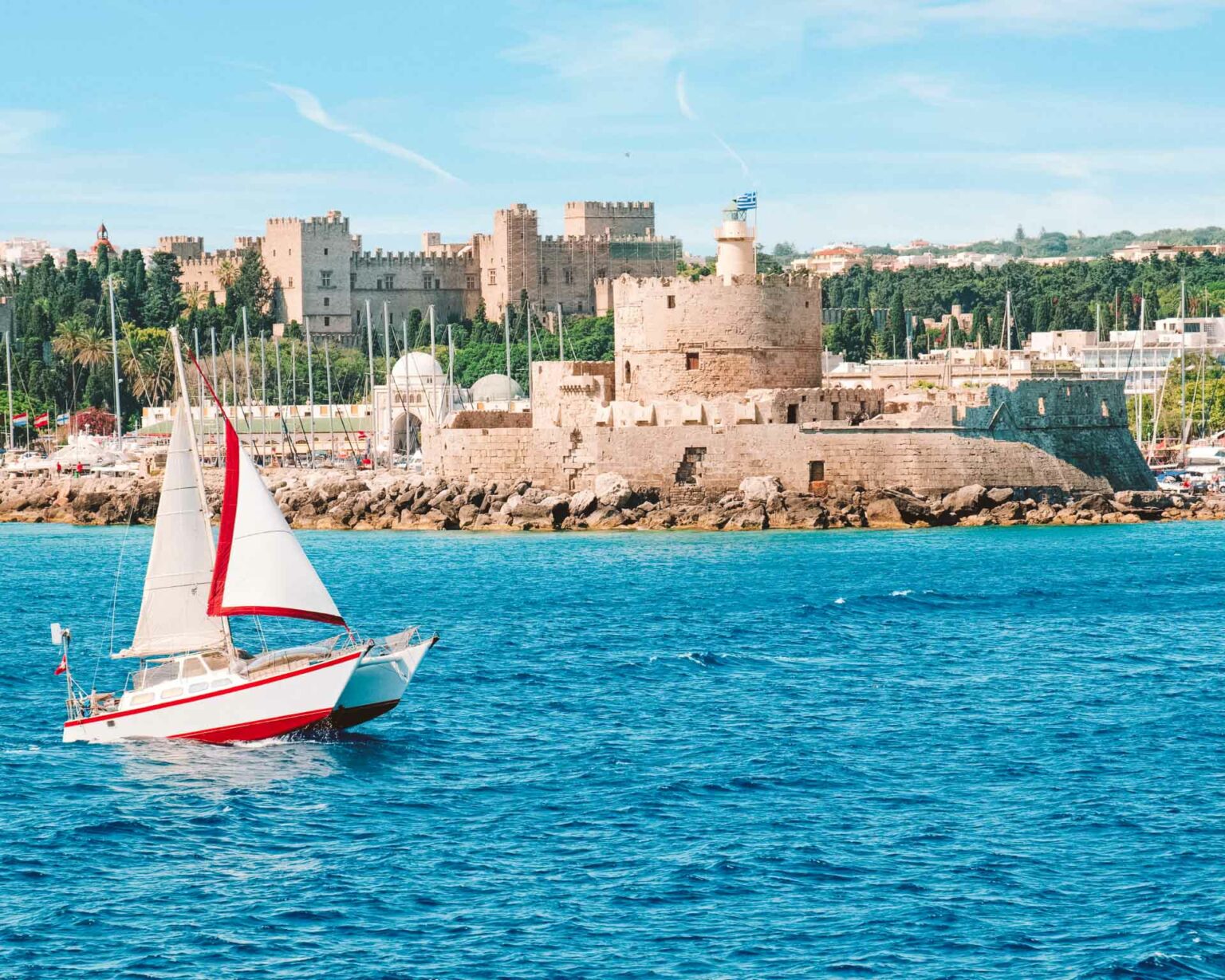 O que fazer em Rodes Grécia: 15 pontos turísticos imperdíveis