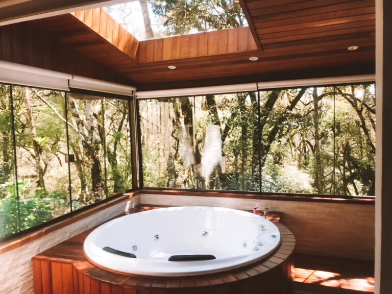 Cabanas em Minas Gerais: as 15 mais charmosas e românticas