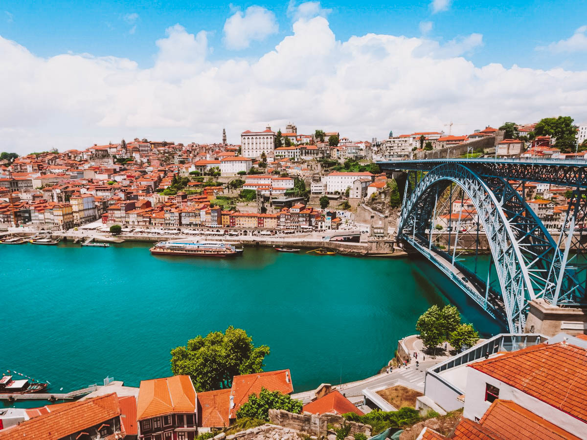 Passeio de barco pelo Rio Douro: quais opções? quanto custam?